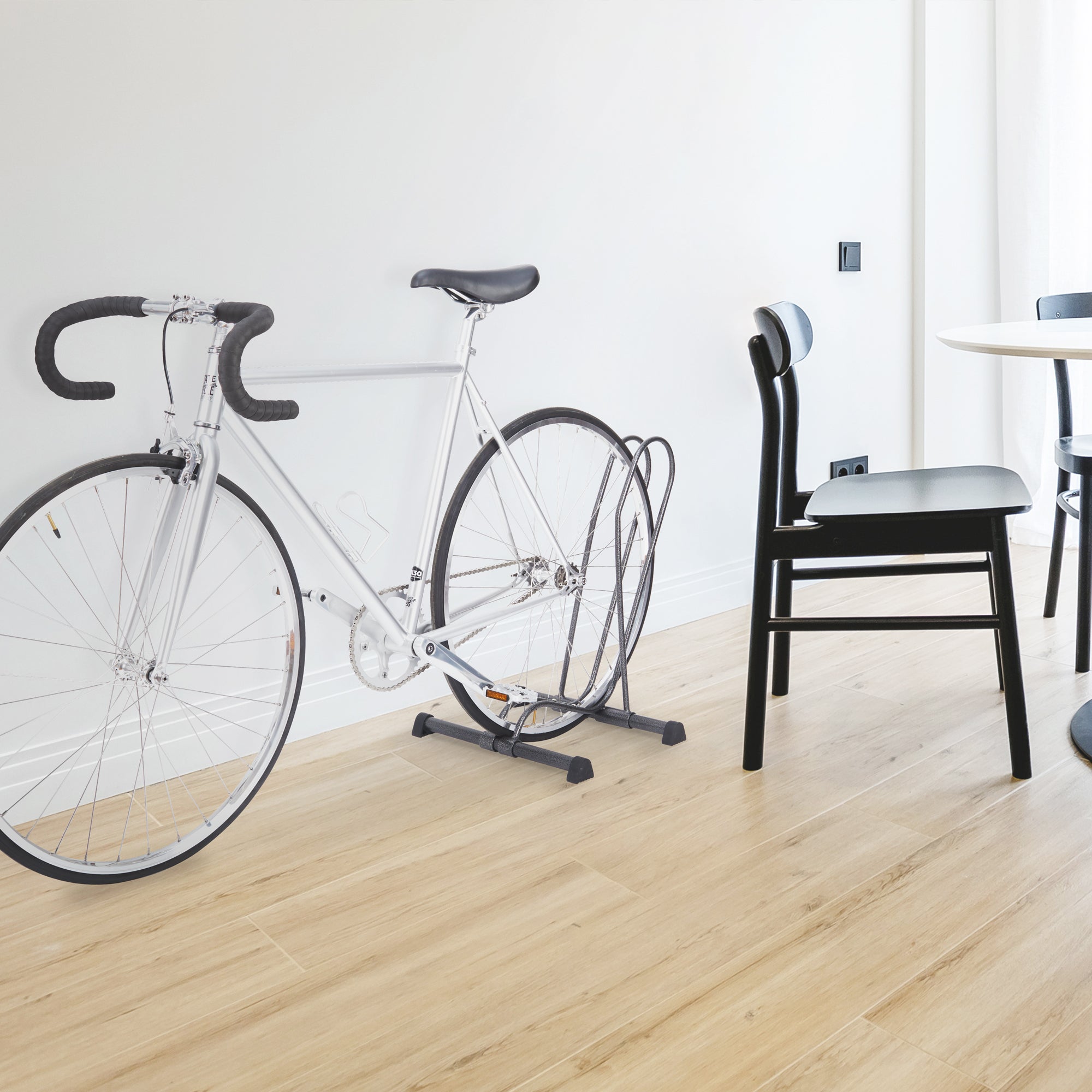 2-Pack Floor Stand – Delta Cycle
